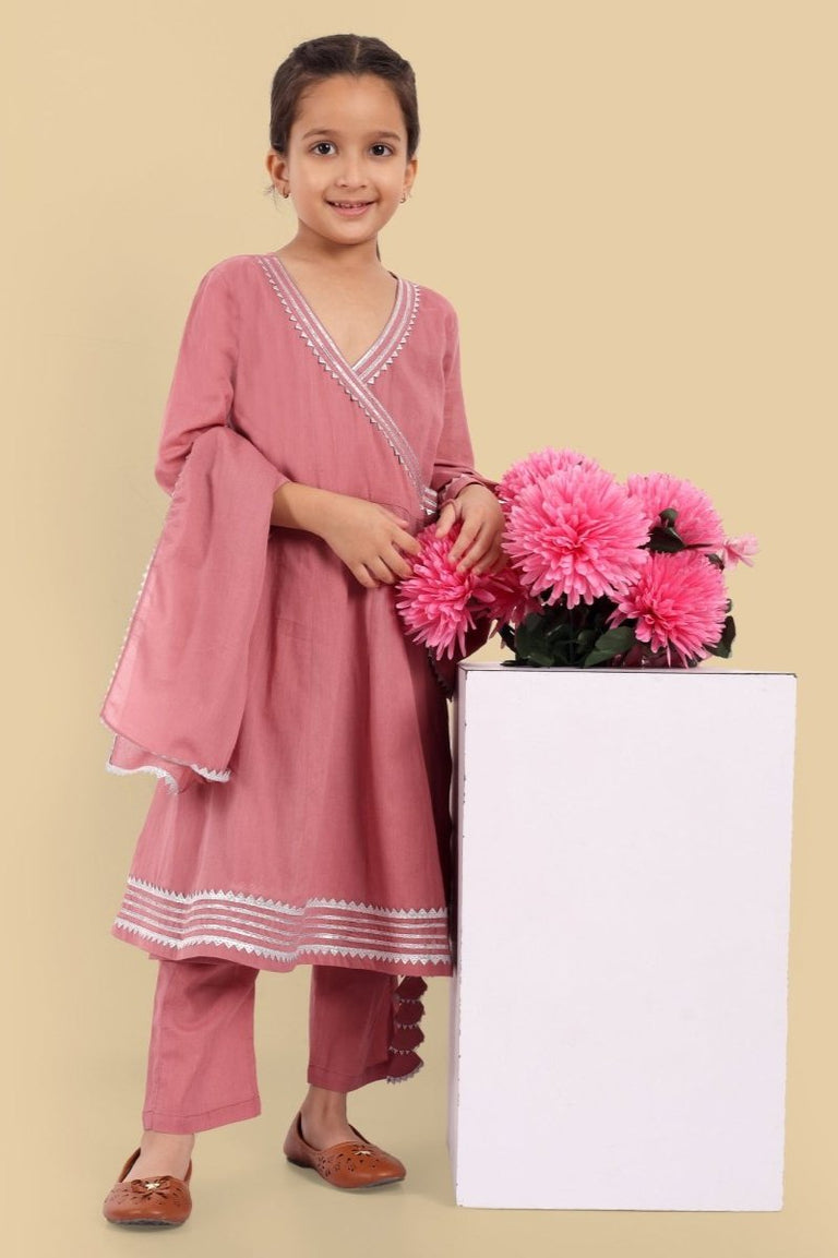 V-neck Pink Mul Angrakha style Anarkali - Set of 3 – Mera Rang